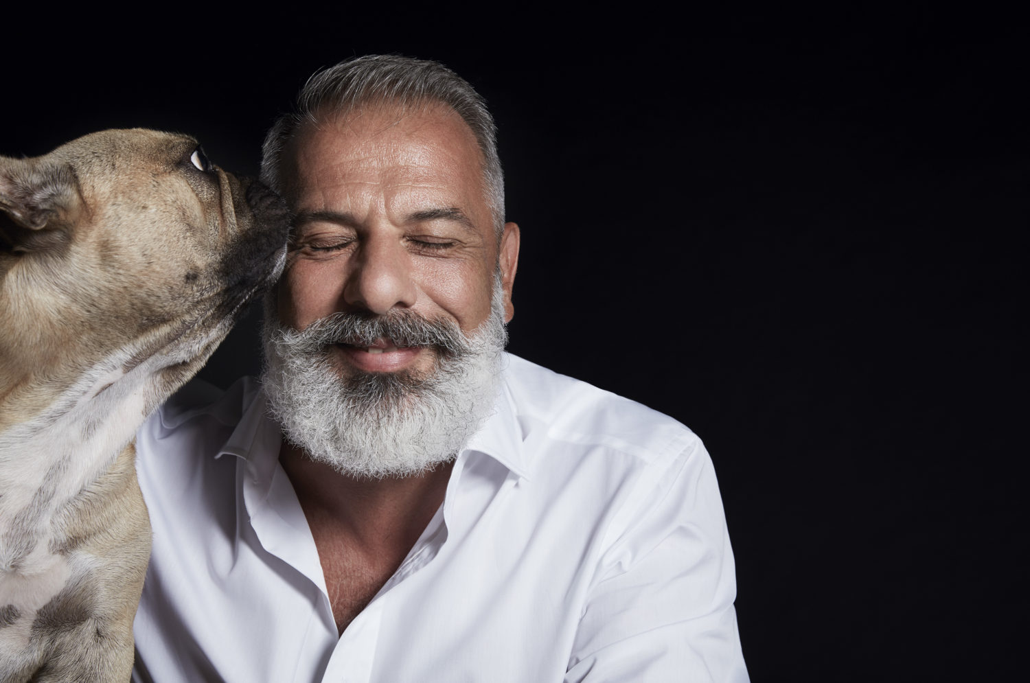 Chahan Minassian | Portraits | City Guide Paris - De Saint-Germain des prés au Palais Royal ...